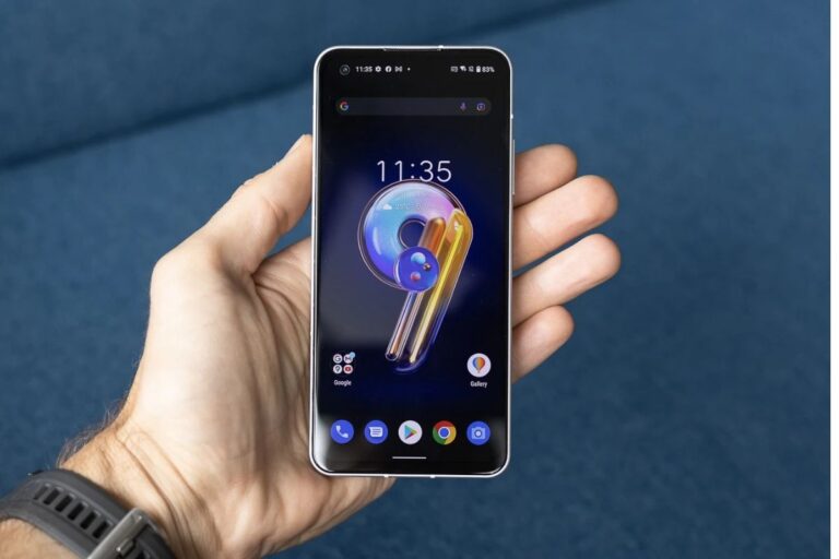 La fin des smartphones Android compacts